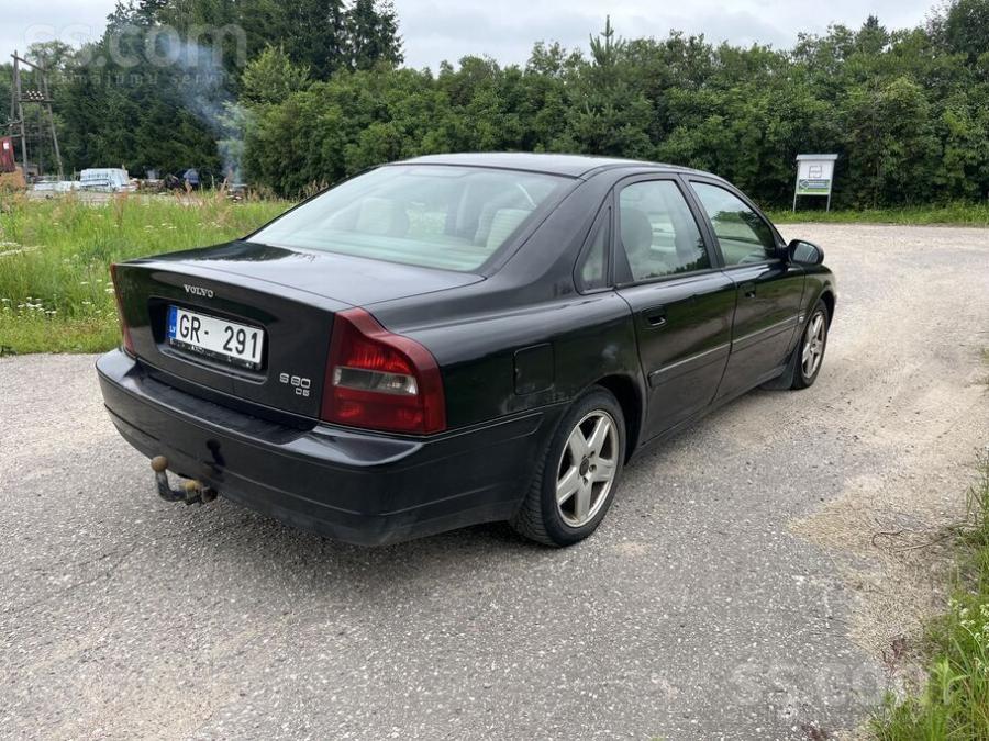 Черный Вольво С80 2002 в Рига, объемом двигателя 2.40 л и пробегом 452 тыс. км за 950 €, фото 5 на AUTOMOTO.COM.LV