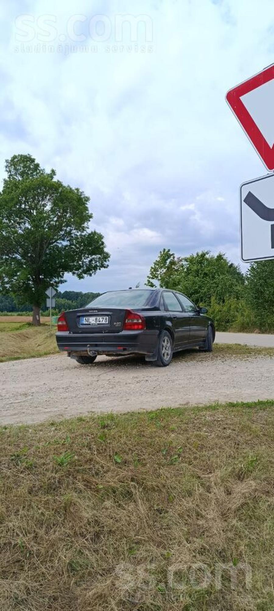 Черный Вольво С80 2002 в Прейли, объемом двигателя 2.40 л и пробегом 415 тыс. км за 1500 €, фото 5 на AUTOMOTO.COM.LV