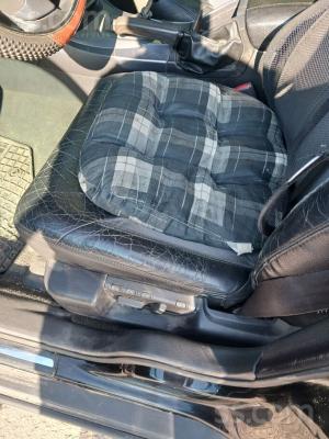 Melns Volvo S80 2002 Daugavpils, ar dzinēja tilpumu 2.40 L un nobraukumu 424 tūkst. km par 1100 €, foto 10 vietnē AUTOMOTO.COM.LV