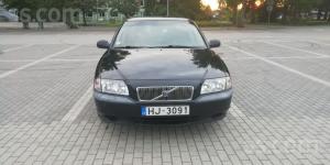 Melns Volvo S80 2002 Jelgava, ar dzinēja tilpumu 2.40 L un nobraukumu 376 tūkst. km par 800 €, foto  vietnē AUTOMOTO.COM.LV