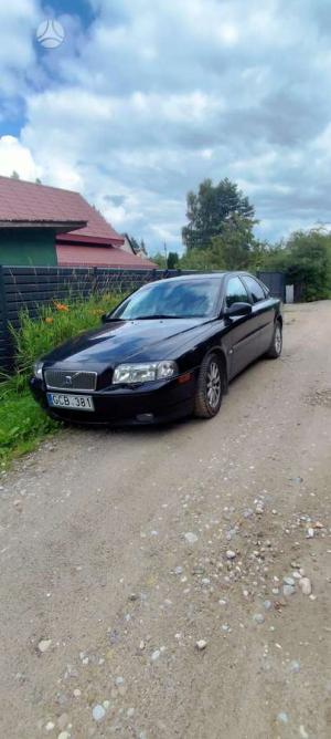 Black Volvo S80 2002 in Vilnius, with an engine capacity of 2.40 L and mileage of 457 thousand km for 650 €, photo 3 on AUTOMOTO.COM.LV