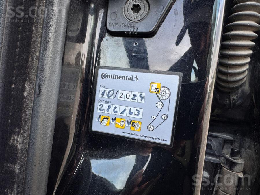 Черный Вольво С80 2002 в Рига, объемом двигателя 2.40 л и пробегом 308 тыс. км за 1290 €, фото 15 на AUTOMOTO.COM.LV