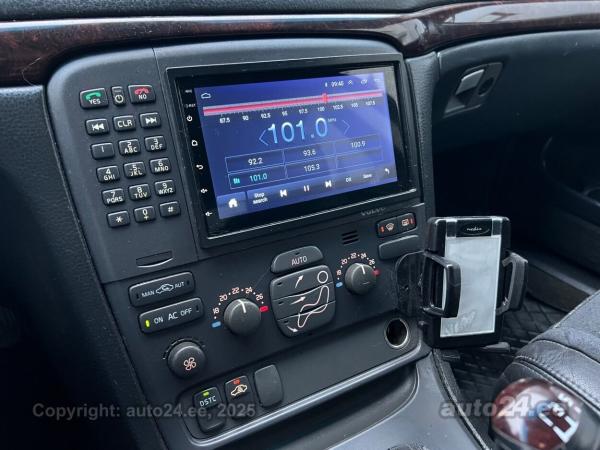Черный Вольво С80 2003 в Пайде, объемом двигателя 2.40 л и пробегом 0 тыс. км за 900 €, фото 11 на AUTOMOTO.COM.LV
