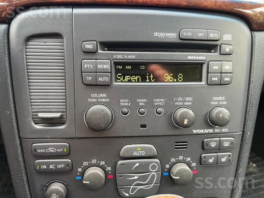 Melns Volvo S80 2003 Jelgava, ar dzinēja tilpumu 2.40 L un nobraukumu 463 tūkst. km par 1300 €, foto 7 vietnē AUTOMOTO.COM.LV