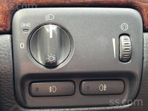 Melns Volvo S80 2003 Jelgava, ar dzinēja tilpumu 2.40 L un nobraukumu 463 tūkst. km par 1300 €, foto 9 vietnē AUTOMOTO.COM.LV