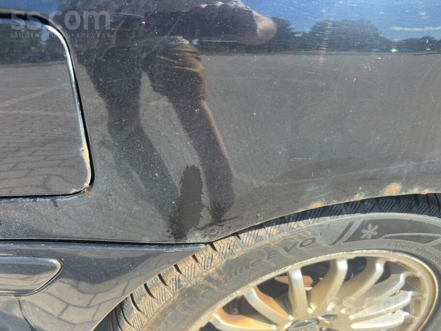 Melns Volvo S80 2003 Jelgava, ar dzinēja tilpumu 2.40 L un nobraukumu 463 tūkst. km par 1300 €, foto 13 vietnē AUTOMOTO.COM.LV
