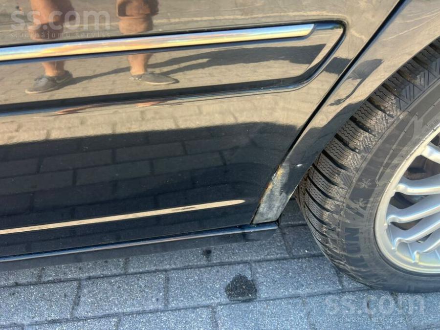 Melns Volvo S80 2003 Jelgava, ar dzinēja tilpumu 2.40 L un nobraukumu 463 tūkst. km par 1300 €, foto 17 vietnē AUTOMOTO.COM.LV