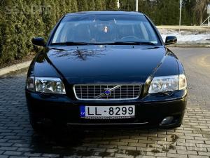 Черный Вольво С80 2003 в Лудза, объемом двигателя 2.40 л и пробегом 325 тыс. км за 1600 €, фото  на AUTOMOTO.COM.LV