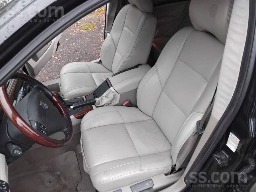 Черный Вольво С80 2003 в Рига, объемом двигателя 2.40 л и пробегом 274 тыс. км за 1850 €, фото 13 на AUTOMOTO.COM.LV