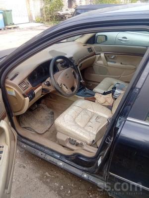 Melns Volvo S80 2003 Rīga, ar dzinēja tilpumu 2.40 L un nobraukumu 500 tūkst. km par 300 €, foto 4 vietnē AUTOMOTO.COM.LV