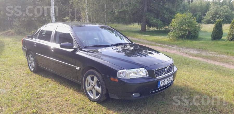 Melns Volvo S80 2004 Aizkraukle, ar dzinēja tilpumu 2.40 L un nobraukumu 356 tūkst. km par 2200 €, foto 1 vietnē AUTOMOTO.COM.LV
