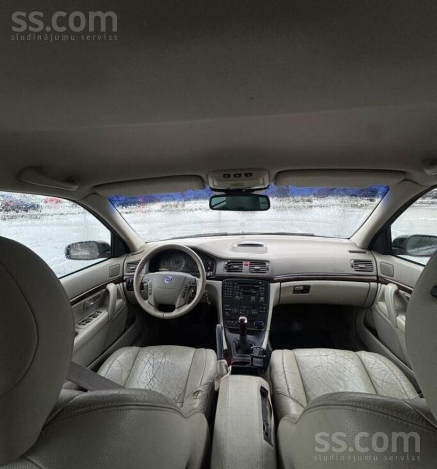 Melns Volvo S80 2004 Rīga, ar dzinēja tilpumu 2.40 L un nobraukumu 293 tūkst. km par 2100 €, foto 6 vietnē AUTOMOTO.COM.LV