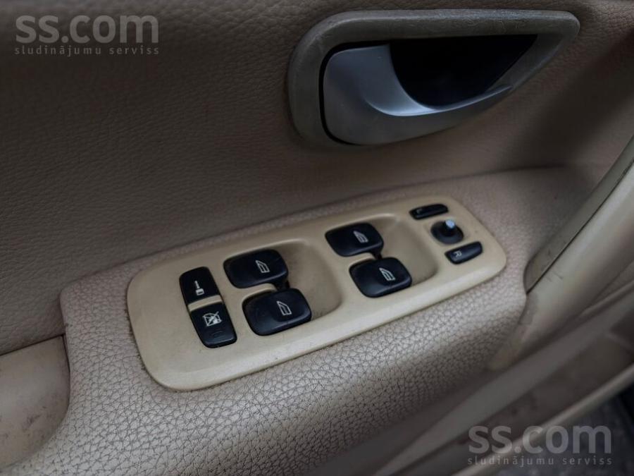 Melns Volvo S80 2004 Rīga, ar dzinēja tilpumu 2.40 L un nobraukumu 0 tūkst. km par 1490 €, foto 9 vietnē AUTOMOTO.COM.LV