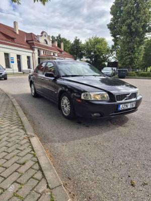 Melns Volvo S80 2004 Vilkaviškis, ar dzinēja tilpumu 2.40 L un nobraukumu 306 tūkst. km par 950 €, foto 3 vietnē AUTOMOTO.COM.LV