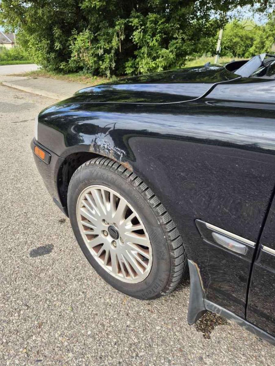 Melns Volvo S80 2004 Vilkaviškis, ar dzinēja tilpumu 2.40 L un nobraukumu 306 tūkst. km par 950 €, foto 11 vietnē AUTOMOTO.COM.LV