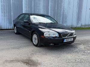 Black Volvo S80 2004 in Paide, with an engine capacity of 2.40 L and mileage of 326 thousand km for 4890 €, photo 5 on AUTOMOTO.COM.LV