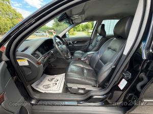 Black Volvo S80 2004 in Paide, with an engine capacity of 2.40 L and mileage of 326 thousand km for 4890 €, photo 18 on AUTOMOTO.COM.LV