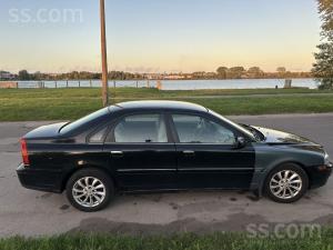 Melns Volvo S80 2004 Rīga, ar dzinēja tilpumu 2.40 L un nobraukumu 309 tūkst. km par 2100 €, foto 8 vietnē AUTOMOTO.COM.LV