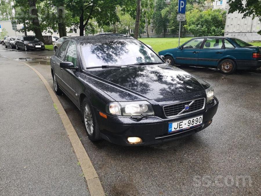 Melns Volvo S80 2005 Rīga, ar dzinēja tilpumu 2.40 L un nobraukumu 285 tūkst. km par 1700 €, foto 2 vietnē AUTOMOTO.COM.LV