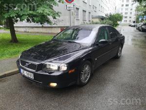Melns Volvo S80 2005 Rīga, ar dzinēja tilpumu 2.40 L un nobraukumu 285 tūkst. km par 1700 €, foto 3 vietnē AUTOMOTO.COM.LV