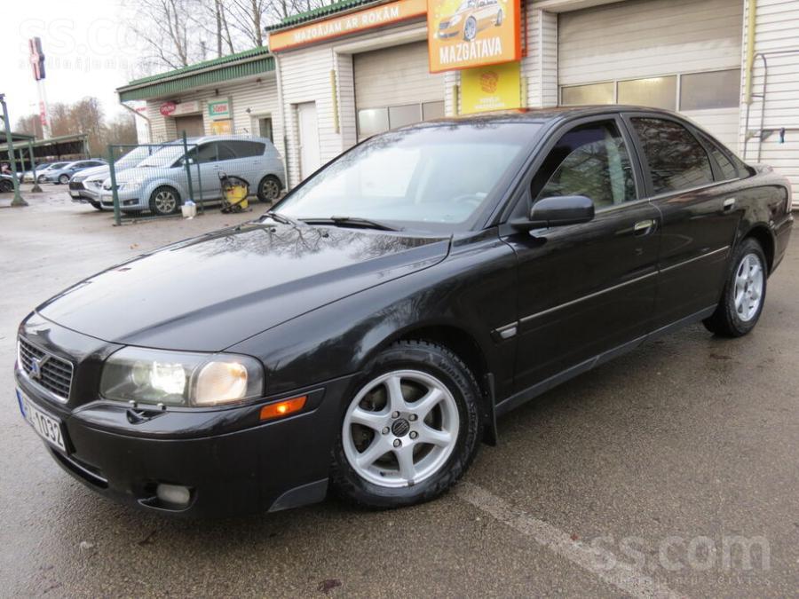 Black Volvo S80 2005 in Riga, with an engine capacity of 2.40 L and mileage of 450 thousand km for 1790 €, photo 3 on AUTOMOTO.COM.LV