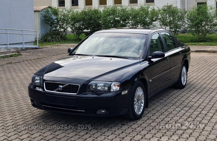 Melns Volvo S80 2005 Paide, ar dzinēja tilpumu 2.40 L un nobraukumu 340 tūkst. km par 3950 €, foto 4 vietnē AUTOMOTO.COM.LV