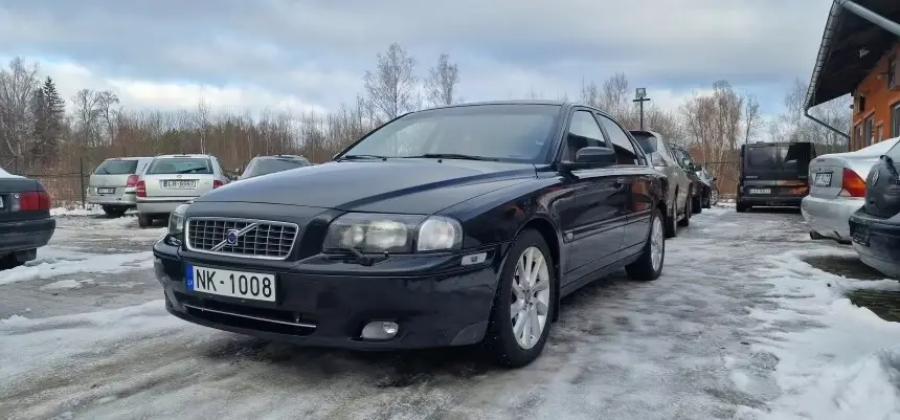 Melns Volvo S80 2005 Valmiera, ar dzinēja tilpumu 2.40 L un nobraukumu 309 tūkst. km par 3000 €, foto 8 vietnē AUTOMOTO.COM.LV