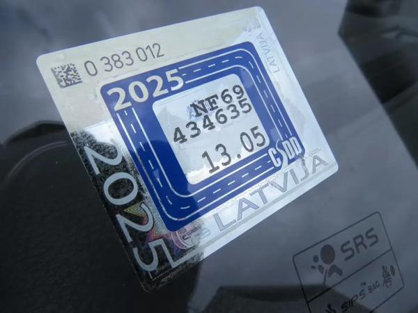 Черный Вольво С80 2005 в Рига, объемом двигателя 2.40 л и пробегом 300 тыс. км за 1690 €, фото 10 на AUTOMOTO.COM.LV