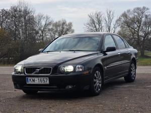 Black Volvo S80 2005 in Grobiņa, with an engine capacity of 2.40 L and mileage of 248 thousand km for 2000 €, photo 3 on AUTOMOTO.COM.LV