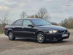 Black Volvo S80 2005 in Grobiņa, with an engine capacity of 2.40 L and mileage of 248 thousand km for 2000 €, photo 6 on AUTOMOTO.COM.LV