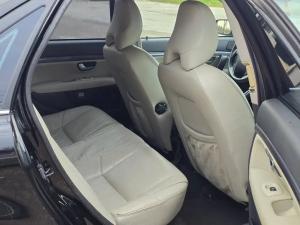 Black Volvo S80 2005 in Grobiņa, with an engine capacity of 2.40 L and mileage of 248 thousand km for 2000 €, photo 15 on AUTOMOTO.COM.LV