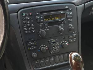 Black Volvo S80 2005 in Grobiņa, with an engine capacity of 2.40 L and mileage of 248 thousand km for 2000 €, photo 21 on AUTOMOTO.COM.LV