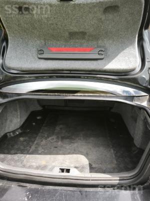 Black Volvo S80 2005 in Jekabpils, with an engine capacity of 2.40 L and mileage of 565 thousand km for 1350 €, photo 10 on AUTOMOTO.COM.LV