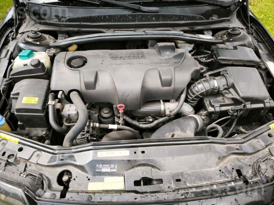 Black Volvo S80 2005 in Jekabpils, with an engine capacity of 2.40 L and mileage of 565 thousand km for 1350 €, photo 11 on AUTOMOTO.COM.LV
