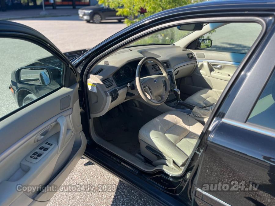Черный Вольво С80 2005 в Таллин, объемом двигателя 2.50 л и пробегом 215 тыс. км за 3500 €, фото 7 на AUTOMOTO.COM.LV