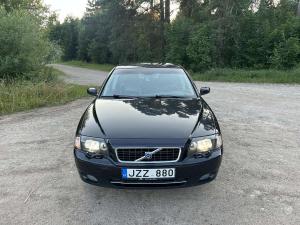 Melns Volvo S80 2005 Viļņa, ar dzinēja tilpumu 2.40 L un nobraukumu 415 tūkst. km par 1700 €, foto 9 vietnē AUTOMOTO.COM.LV