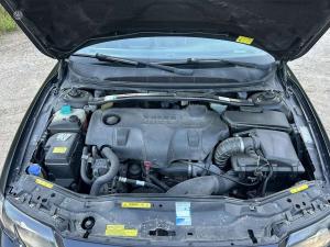Melns Volvo S80 2005 Viļņa, ar dzinēja tilpumu 2.40 L un nobraukumu 415 tūkst. km par 1700 €, foto 10 vietnē AUTOMOTO.COM.LV