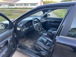 Melns Volvo S80 2005 Viļņa, ar dzinēja tilpumu 2.40 L un nobraukumu 415 tūkst. km par 1700 €, foto 12 vietnē AUTOMOTO.COM.LV