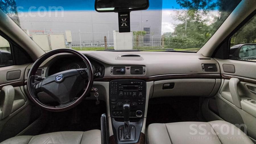 Melns Volvo S80 2005 Rīga, ar dzinēja tilpumu 2.40 L un nobraukumu 300 tūkst. km par 1550 €, foto 6 vietnē AUTOMOTO.COM.LV