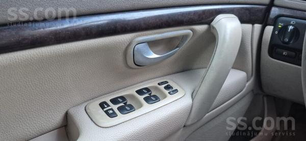 Melns Volvo S80 2005 Rīga, ar dzinēja tilpumu 2.40 L un nobraukumu 431 tūkst. km par 1800 €, foto 10 vietnē AUTOMOTO.COM.LV