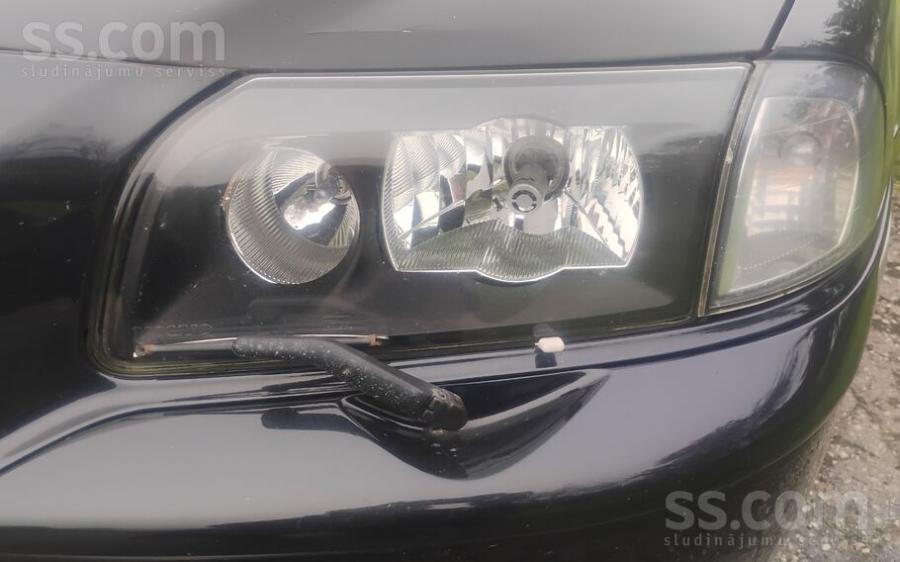 Melns Volvo S80 2005 Madona, ar dzinēja tilpumu 2.40 L un nobraukumu 330 tūkst. km par 1600 €, foto 12 vietnē AUTOMOTO.COM.LV