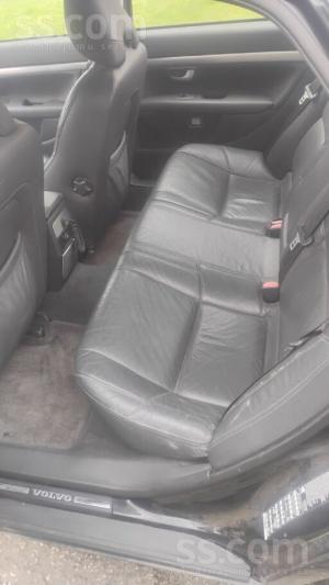 Melns Volvo S80 2005 Madona, ar dzinēja tilpumu 2.40 L un nobraukumu 330 tūkst. km par 1600 €, foto 14 vietnē AUTOMOTO.COM.LV