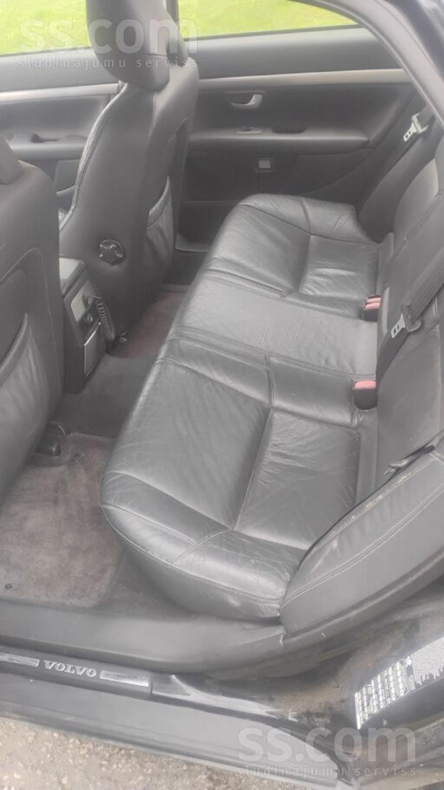 Melns Volvo S80 2005 Madona, ar dzinēja tilpumu 2.40 L un nobraukumu 330 tūkst. km par 1600 €, foto 14 vietnē AUTOMOTO.COM.LV