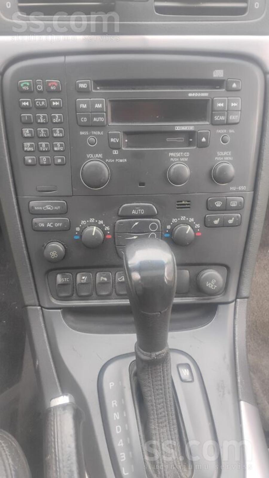Melns Volvo S80 2005 Madona, ar dzinēja tilpumu 2.40 L un nobraukumu 330 tūkst. km par 1600 €, foto 18 vietnē AUTOMOTO.COM.LV