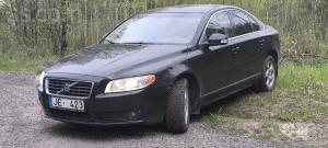 Black Volvo S80 2006 in Riga, with an engine capacity of 2.40 L and mileage of 427 thousand km for 2500 €, photo 1 on AUTOMOTO.COM.LV