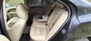 Black Volvo S80 2006 in Riga, with an engine capacity of 2.40 L and mileage of 427 thousand km for 2500 €, photo 8 on AUTOMOTO.COM.LV