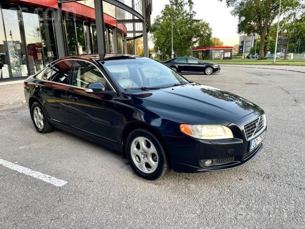 Black Volvo S80 2006 in Riga, with an engine capacity of 2.40 L and mileage of 0 thousand km for 2750 €, photo 1 on AUTOMOTO.COM.LV