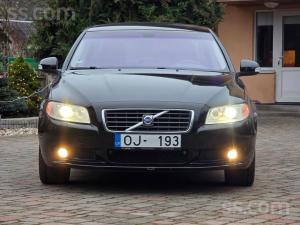 Black Volvo S80 2006 in Riga, with an engine capacity of 2.40 L and mileage of 0 thousand km for 4850 €, photo 8 on AUTOMOTO.COM.LV