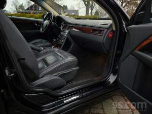 Black Volvo S80 2006 in Riga, with an engine capacity of 2.40 L and mileage of 0 thousand km for 4850 €, photo 20 on AUTOMOTO.COM.LV