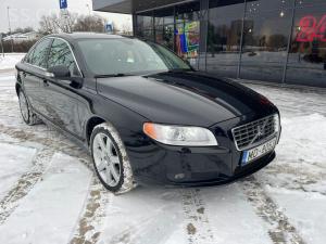 Black Volvo S80 2006 in Riga, with an engine capacity of 2.40 L and mileage of 0 thousand km for 3990 €, photo  on AUTOMOTO.COM.LV